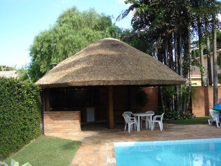 Quiosques para piscina: tipos + 20 fotos de modelos incríveis